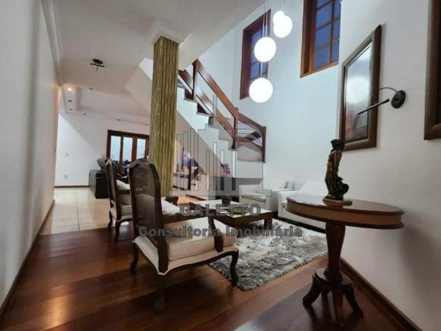 Casa para venda em CONDOMÍNIO RESIDENCIAL TERRAS DO ORIENTE de 280.00m² com 4 Quartos, 1 Suite e 5 G