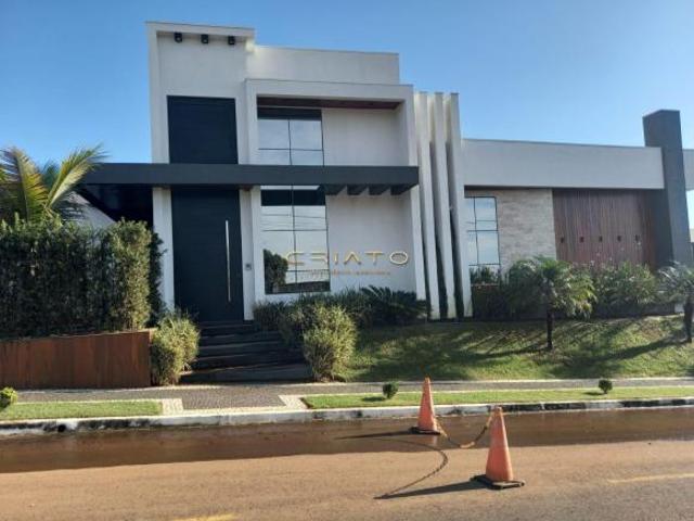 Casa para venda em Condomínio Residencial Grand Trianon, Aná