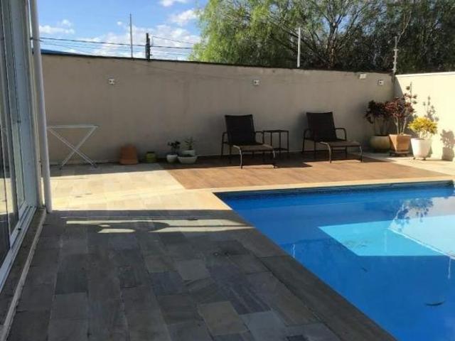 Casa para venda em Condomínio Residencial Oruam de 357.89m² com 4 Quartos