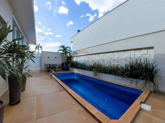 Casa para venda em Condomínio Residencial Samantha Iii de 309.00m² com 4 Quartos, 3 Suites e 2 Garag