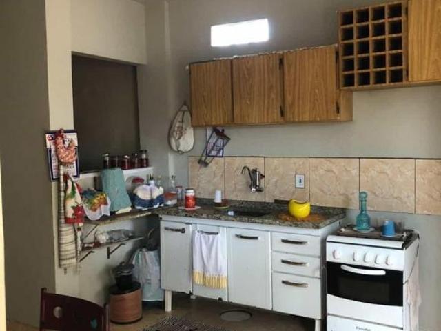 Casa para venda em Conjunto Habitacional Mão Divina de 55.00m² com 2 Quartos e 1 Suite