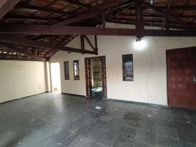 Casa para venda em Conjunto Habitacional Antônio Pagan de 147.00m² com 3 Quartos, 1 Suite e 2 Garage