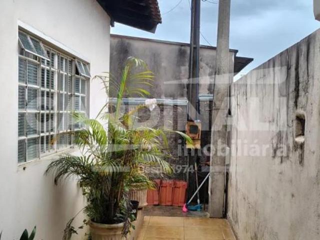 Casa para venda em Conjunto Habitacional Comendador Nello Morganti de 130.00m² com 3 Quartos e 1 Gar