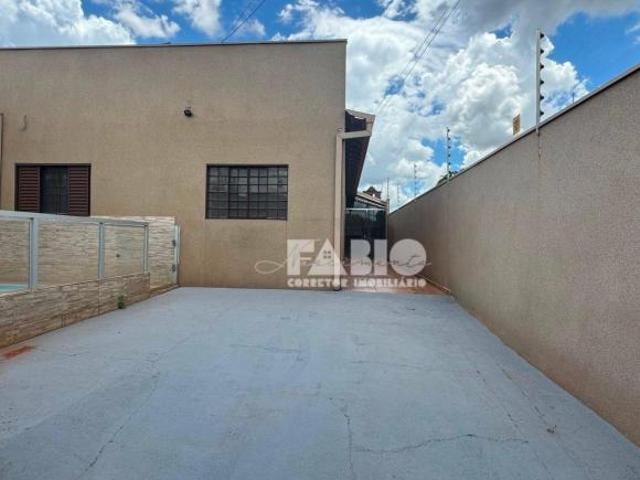 Casa para venda em Conjunto Habitacional Costa Do Sol de 110.00m² com 3 Quartos, 1 Suite e 2 Garagen