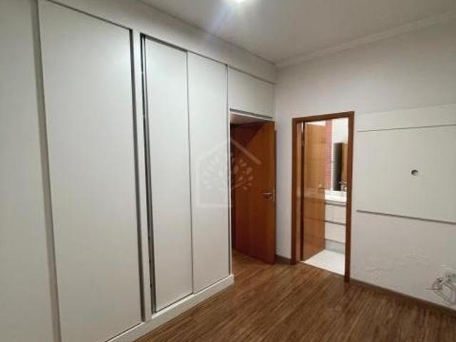 Casa para venda em Conjunto Habitacional Doutor Antônio Villela Silva de 221.00m² com 3 Quartos, 3 S