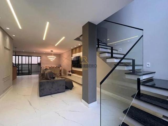 Casa para venda em Conjunto Habitacional Humberto Popolo de 284.00m² com 3 Quartos, 1 Suite e 2 Gara