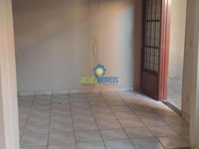 Casa para venda em Conjunto Habitacional Hilda Mandarino de 94.60m² com 3 Quartos e 2 Garagens