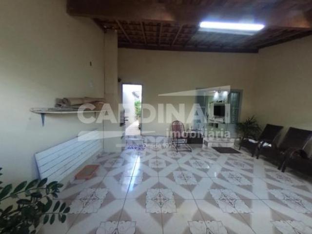 Casa para venda em Conjunto Habitacional Santa Angelina de 118.00m² com 2 Quartos e 2 Garagens