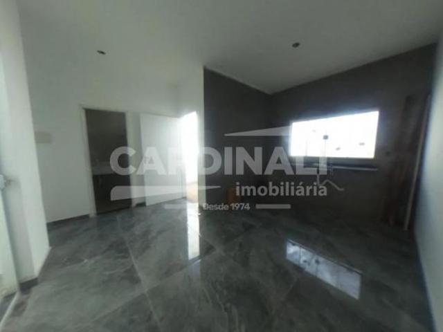 Casa para venda em Conjunto Habitacional Santa Angelina de 65.00m² com 2 Quartos, 1 Suite e 2 Garage