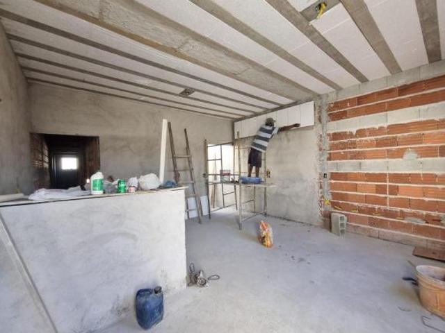 Casa para venda em Conjunto Habitacional Terra Dos Ipês de 125.00m² com 2 Quartos, 1 Suite e 2 Garag
