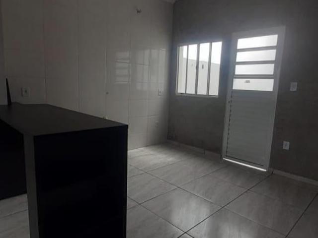 Casa para venda em Conjunto Habitacional Terra Dos Ipês de 70.00m² com 2 Quartos e 1 Suite