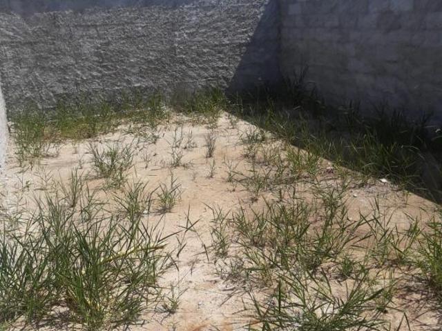 Casa para venda em Conjunto Habitacional Terra Dos Ipes W de 50.00m² com 2 Quartos e 1 Garagem