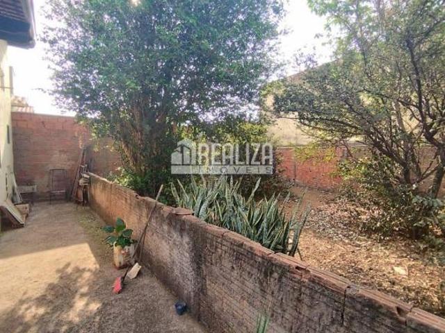 Casa para venda em Conjunto José Vallim de Melo, Uberaba