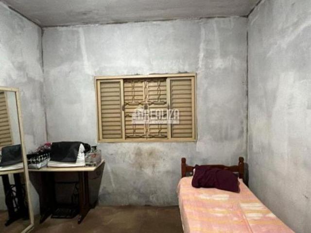 Casa para venda em Conjunto José Vallim de Melo, Uberaba