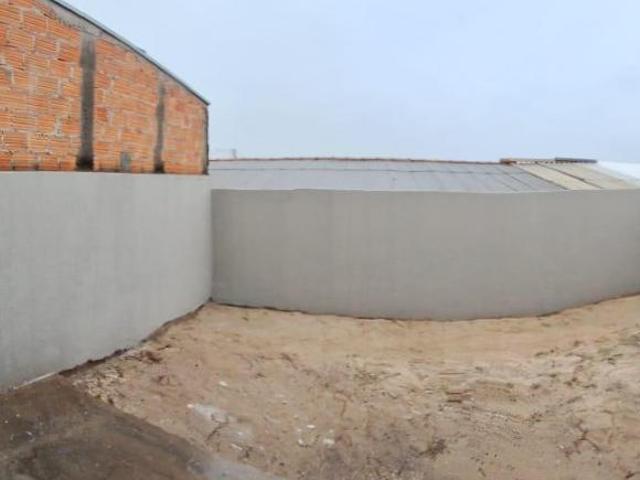 Casa para venda em Conjunto Nilson Neves de 47.00m² com 2 Quartos e 1 Garagem