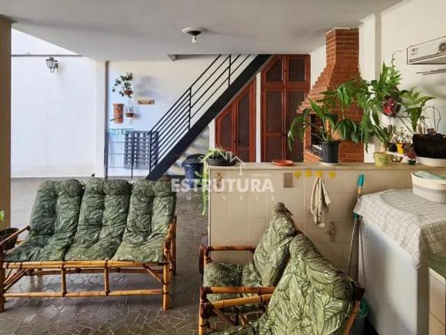 Casa para venda em Consolação de 150.00m² com 4 Quartos, 2 Suites e 4 Garagens