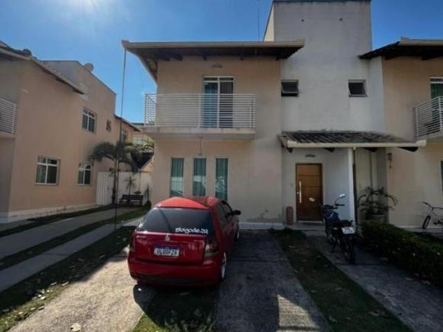 Casa para Venda em Contagem, Centro, 4 dormitórios, 1 suíte, 4 banheiros, 4 vagas