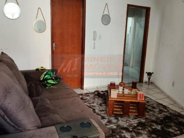 Casa para Venda em Contagem, Alvorada, 3 dormitórios, 1 banheiro, 1 vaga