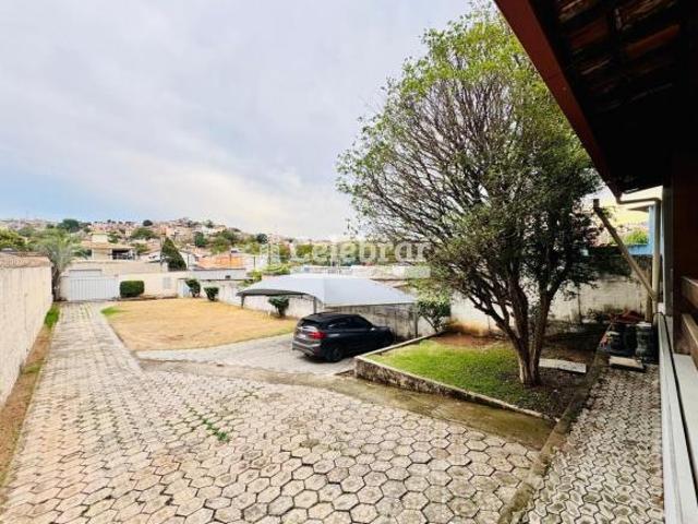 Casa para Venda em Contagem, Fonte Grande, 3 dormitórios, 1 suíte, 2 banheiros, 20 vagas