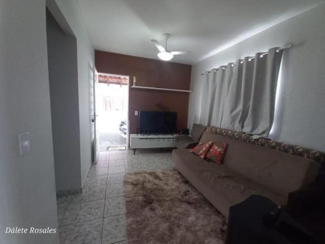 Casa para venda em Cooperlotes de 90.00m² com 2 Quartos e 2 Garagens
