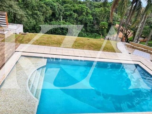 Casa para venda em Corrupira de 1000.00m² com 4 Quartos, 2 Suites e 10 Garagens