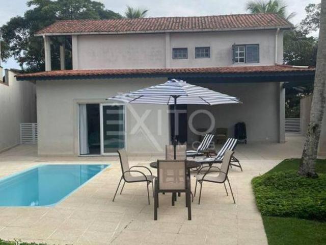 Casa para venda em Costa Do Sol de 375.00m² com 4 Quartos, 3 Suites e 4 Garagens