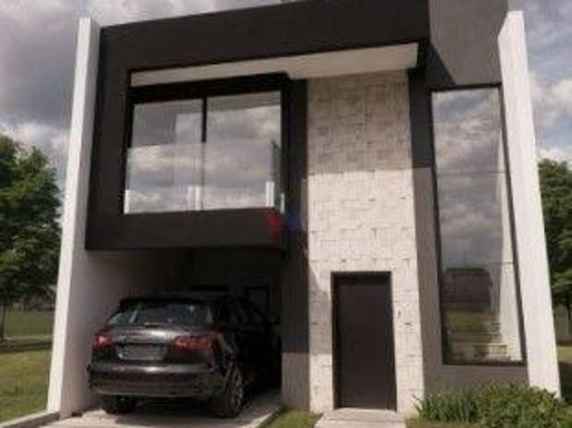 Casa para venda em Costeira de 128.00m² com 3 Quartos e 2 Garagens