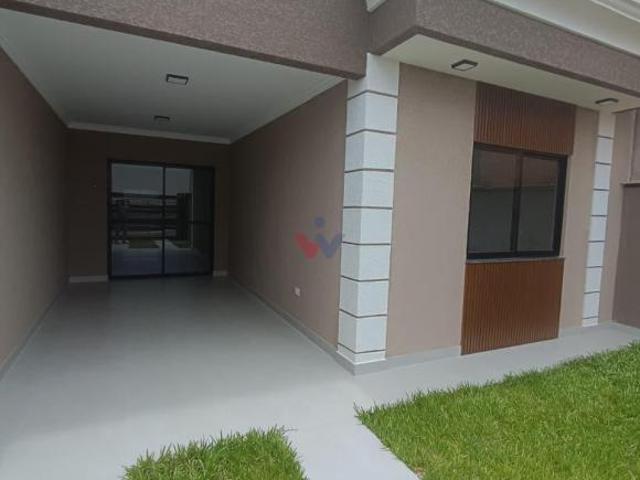 Casa para venda em Costeira de 82.00m² com 2 Quartos, 1 Suite e 2 Garagens