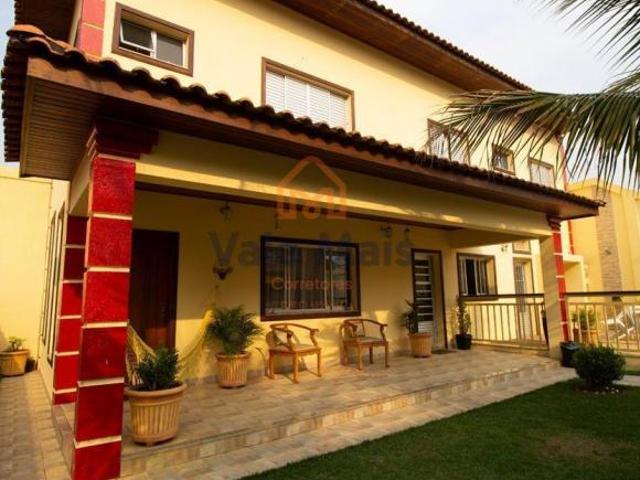 Casa para venda em Caviúnas de 950.00m² com 9 Quartos