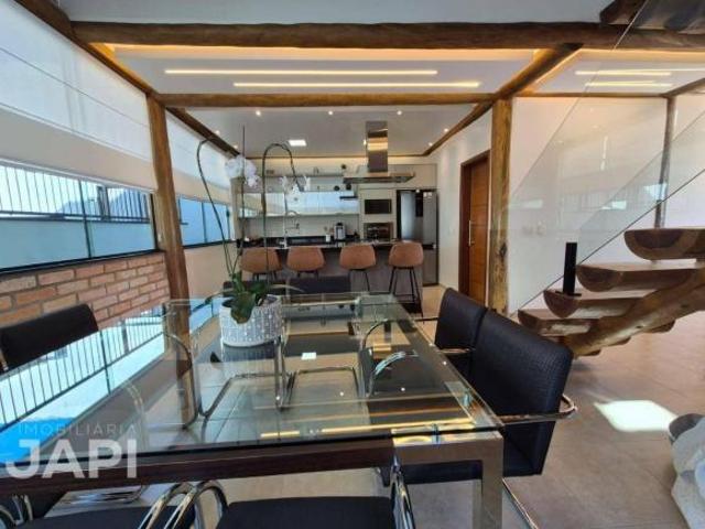 Casa para venda em Caxambu de 257.00m² com 2 Quartos, 2 Suites e 2 Garagens