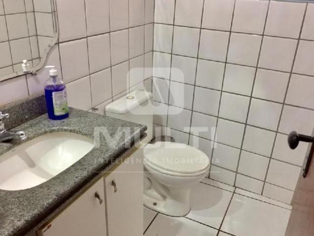 Casa para venda em Cazeca, Uberlândia