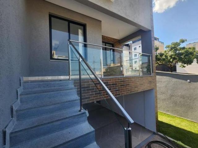 Casa para venda em Cabral, Contagem