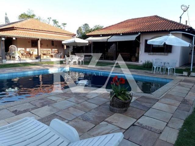 Casa para venda em Cafezal Iv de 542.00m² com 4 Quartos e 3 Suites