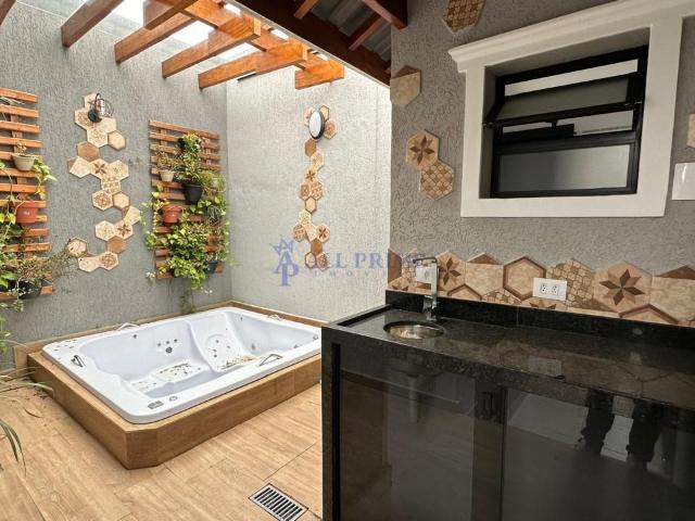 Casa para venda em Caiçara em Praia Grande São Paulo de 116.00m² com 3 Quartos, 2 Suítes e 2 Garagens