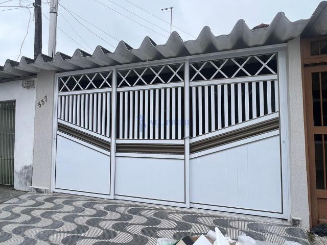 Casa para venda em Caiçara em Praia Grande São Paulo de 71.00m² com 2 Quartos e 2 Garagens