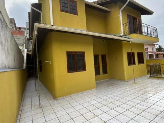 Casa para Venda em Caieiras, Nova Caieiras, 4 dormitórios, 2 suítes, 4 banheiros, 4 vagas