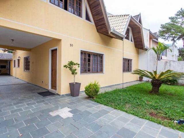 Casa para venda em Cajuru de 262.79m² com 5 Quartos, 1 Suite e 4 Garagens