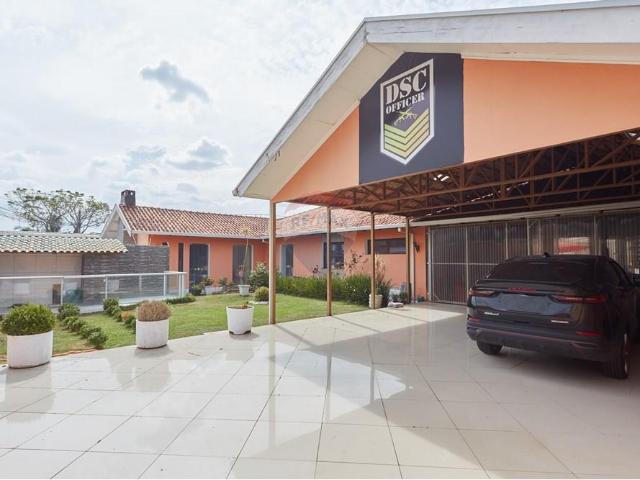 Casa para venda em Cajuru em Curitiba Paraná de 344.00m² com 3 Quartos, 1 Suíte e 5 Garagens