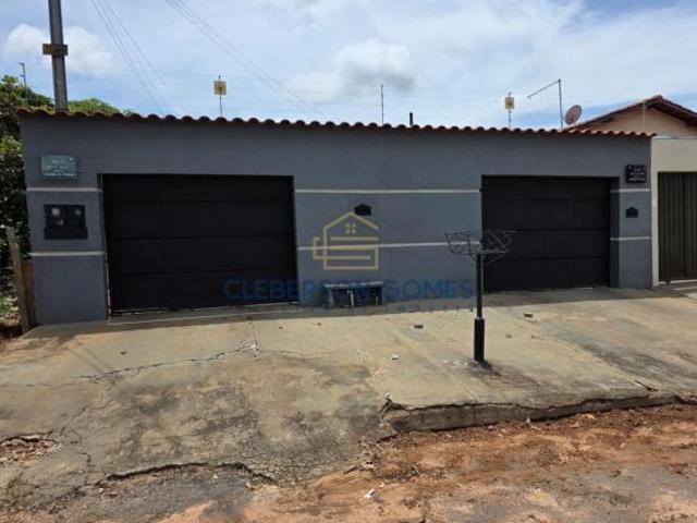 Casa para Venda em Caldas Novas, Caldas do Oeste, 2 dormitórios, 1 banheiro, 1 vaga