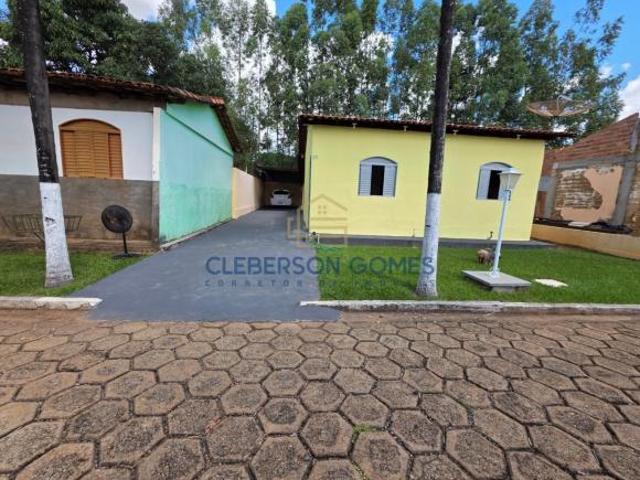 Casa para Venda em Caldas Novas, Residencial Lafaiete de Godoi, 2 dormitórios, 1 banheiro, 1 vaga