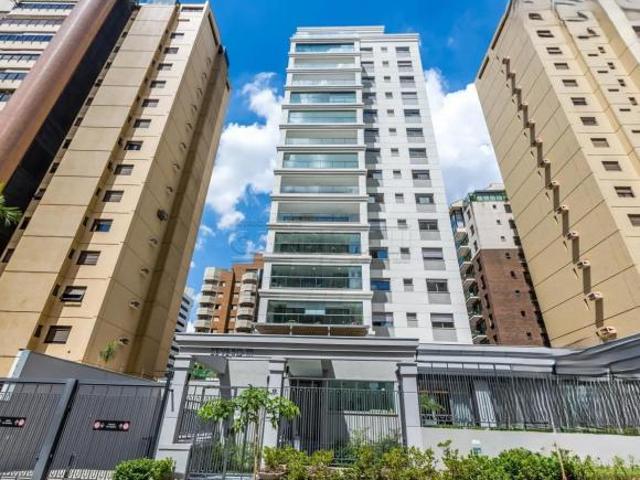 Casa para venda em Cambuí de 372.00m² com 3 Quartos, 3 Suites e 4 Garagens