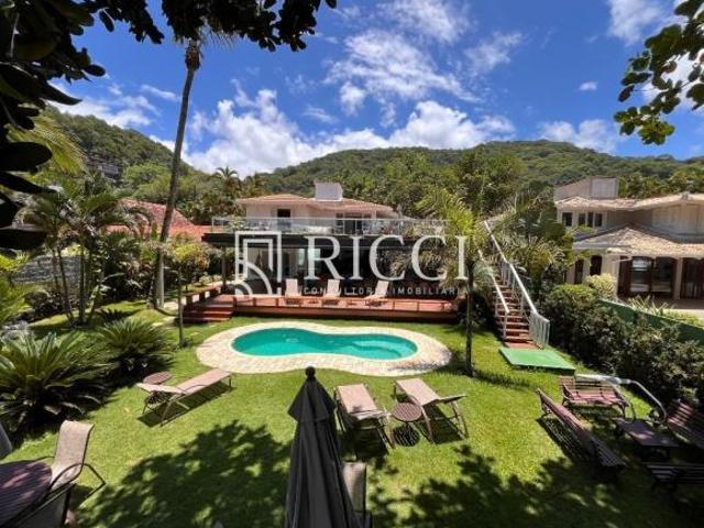 Casa para venda em Camburi, São Sebastião SP: 5 quartos, 4 suítes, 5 salas, 6 banheiros, 4 vagas, 46