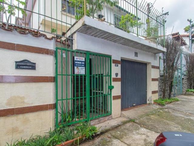 Casa para venda em Campo Belo com 3 quartos, 225m²