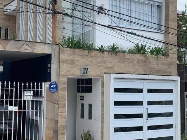 Casa para venda em Campo Belo de 190.00m² com 3 Quartos e 2 Garagens