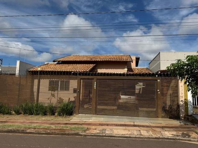 Casa para Venda em Campo Grande, Carandá Bosque, 3 dormitórios, 1 suíte