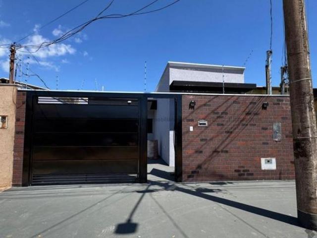 Casa para Venda em Campo Grande, Jardim Itatiaia, 3 dormitórios, 1 suíte, 2 banheiros, 2 vagas