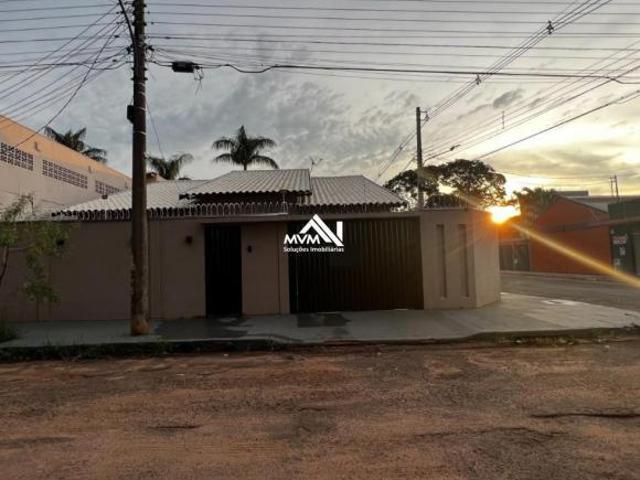 Casa para Venda em Campo Grande, Vila Carvalho, 3 dormitórios, 1 suíte, 3 banheiros, 6 vagas