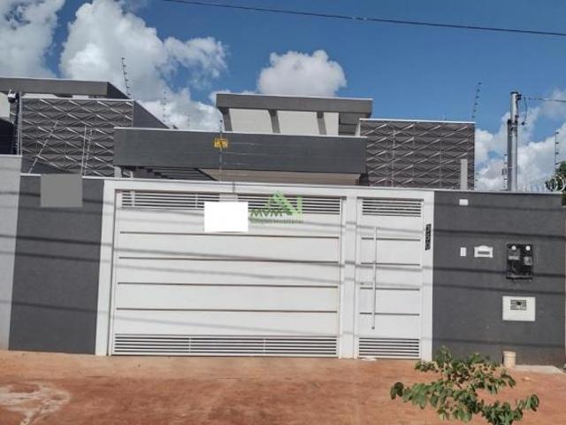 Casa para Venda em Campo Grande, Vila Morumbi, 3 dormitórios, 3 suítes, 1 banheiro, 2 vagas