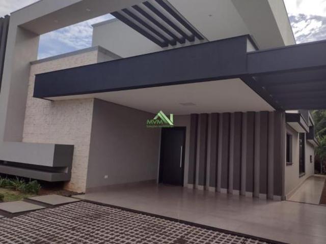 Casa para Venda em Campo Grande, Vila Morumbi, 3 dormitórios, 3 suítes, 1 banheiro, 4 vagas