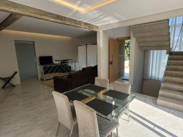 Casa para Venda em Campo Largo, Ferraria, 3 dormitórios, 1 suíte, 3 banheiros, 3 vagas